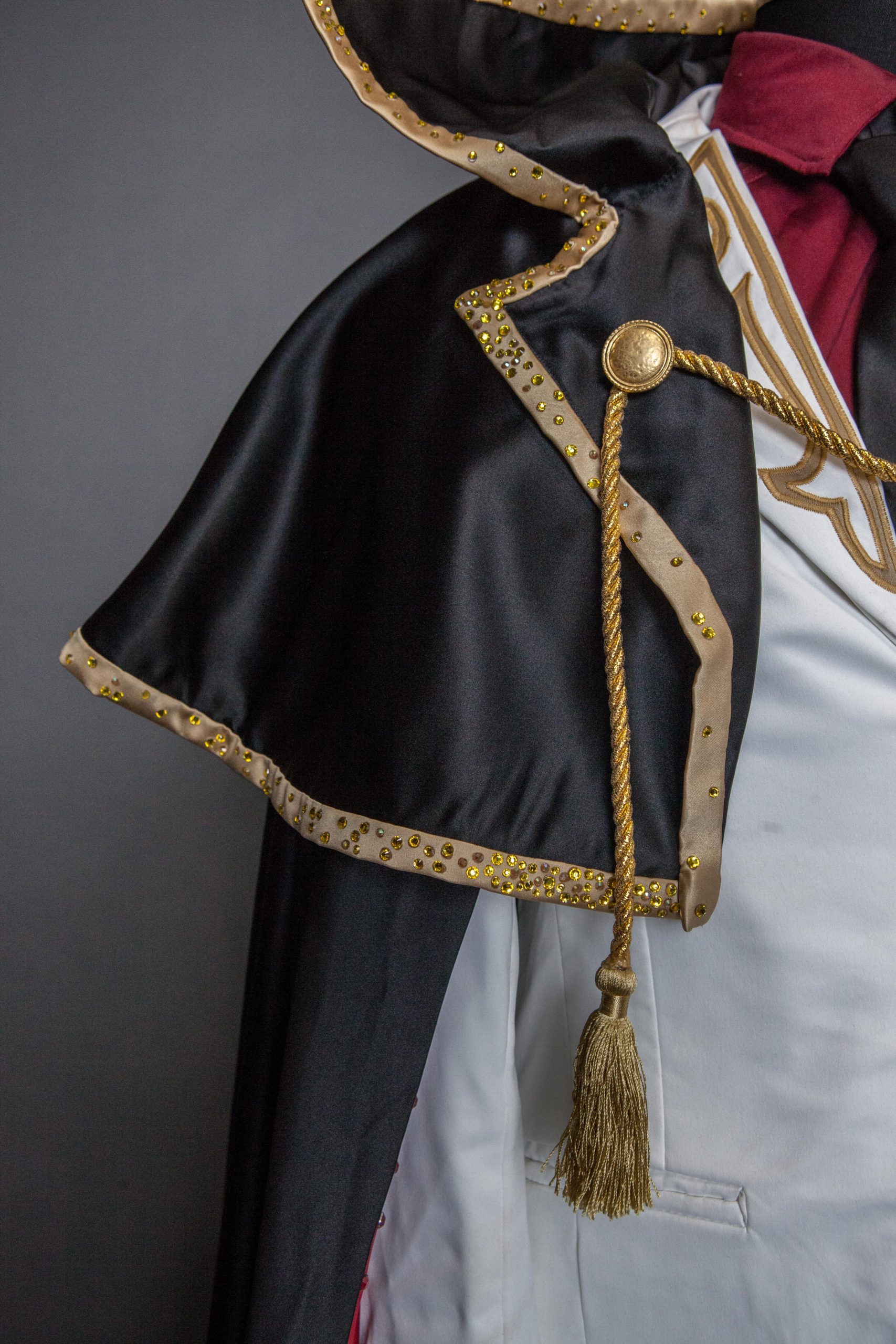 COSPLAY IN AMErICA - Preserving Stories of Fandom Costumes